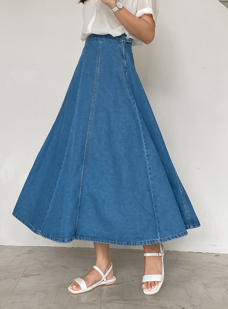 Flare Incision Denim Long Skirt